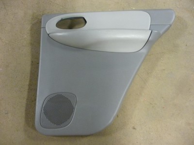 Used 2006 Chevrolet Trailblazer Interior Door Panels and Parts for Sale