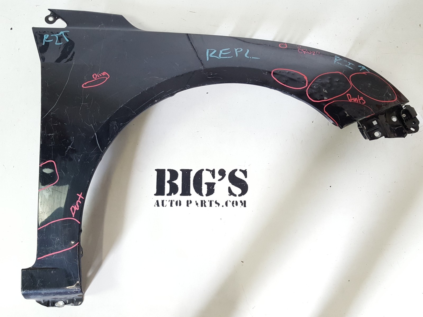 Used Chevrolet Cruze Fenders for Sale