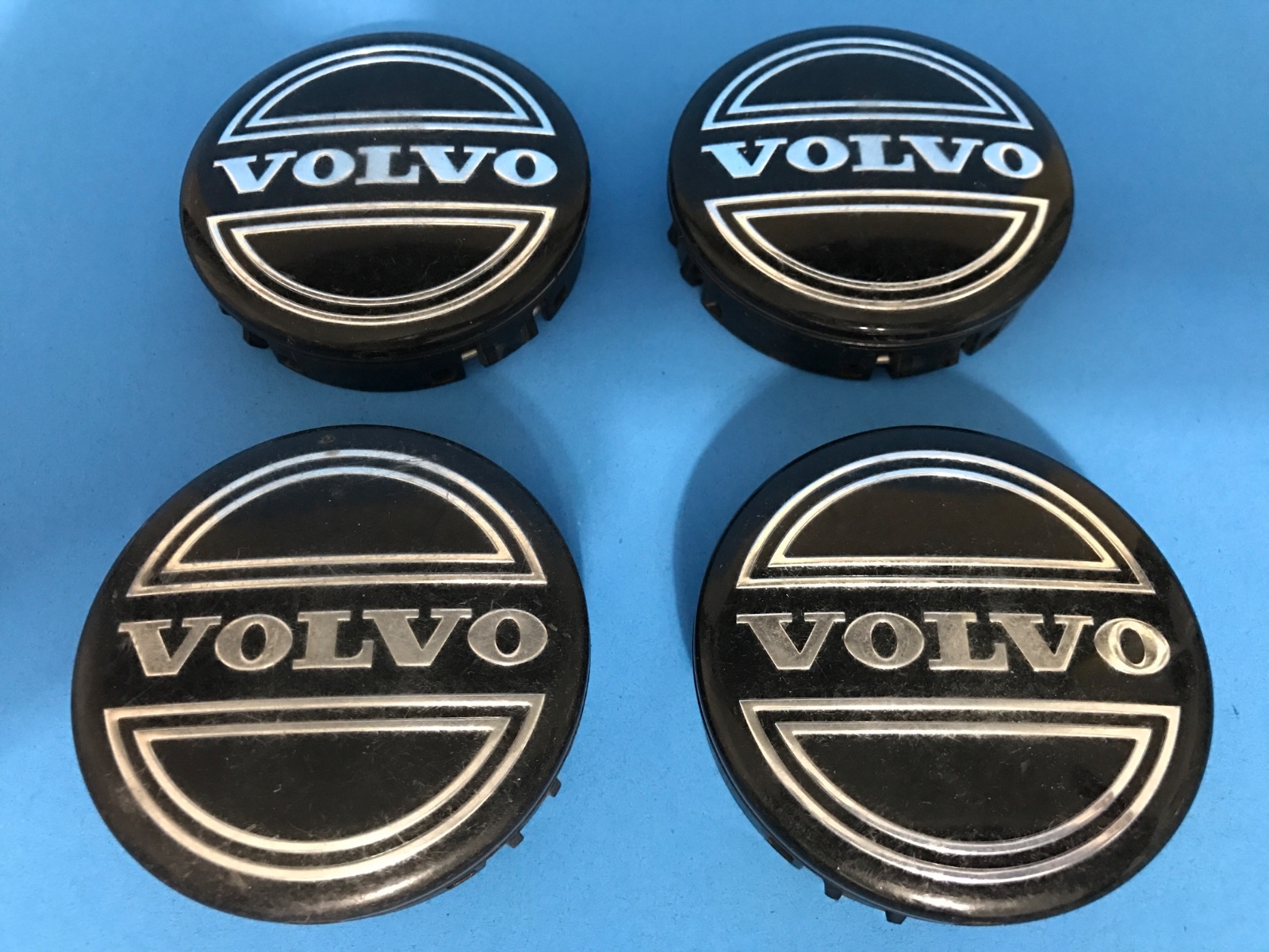 Used Volvo 940 Hub Caps for Sale