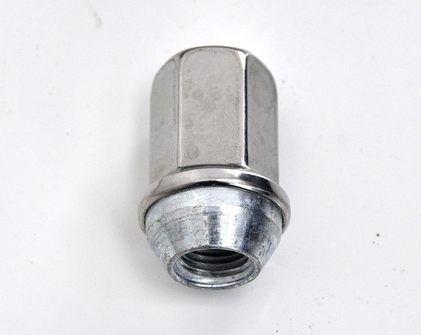 Used Chevrolet Avalanche Suburban 1500 Truck Factory Oem Lug Lugs Nuts ...