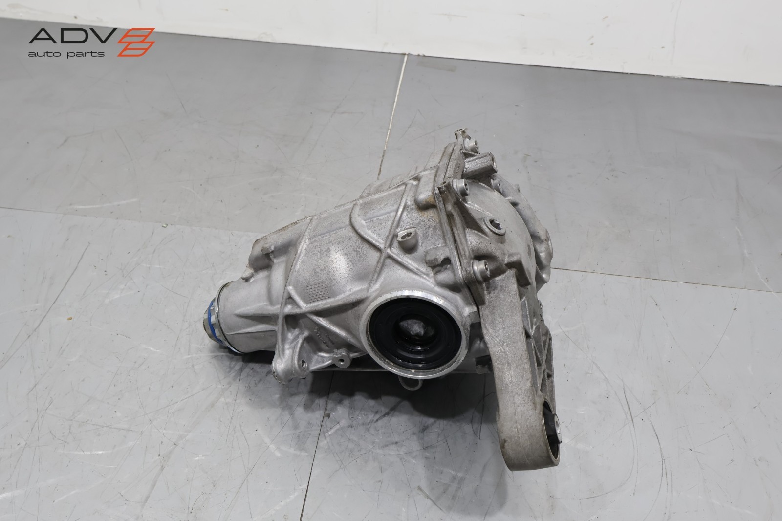Used 2024-2025 - Bmw X5 G05 Xdrive Rear Differential Axle Carrier Oem ...