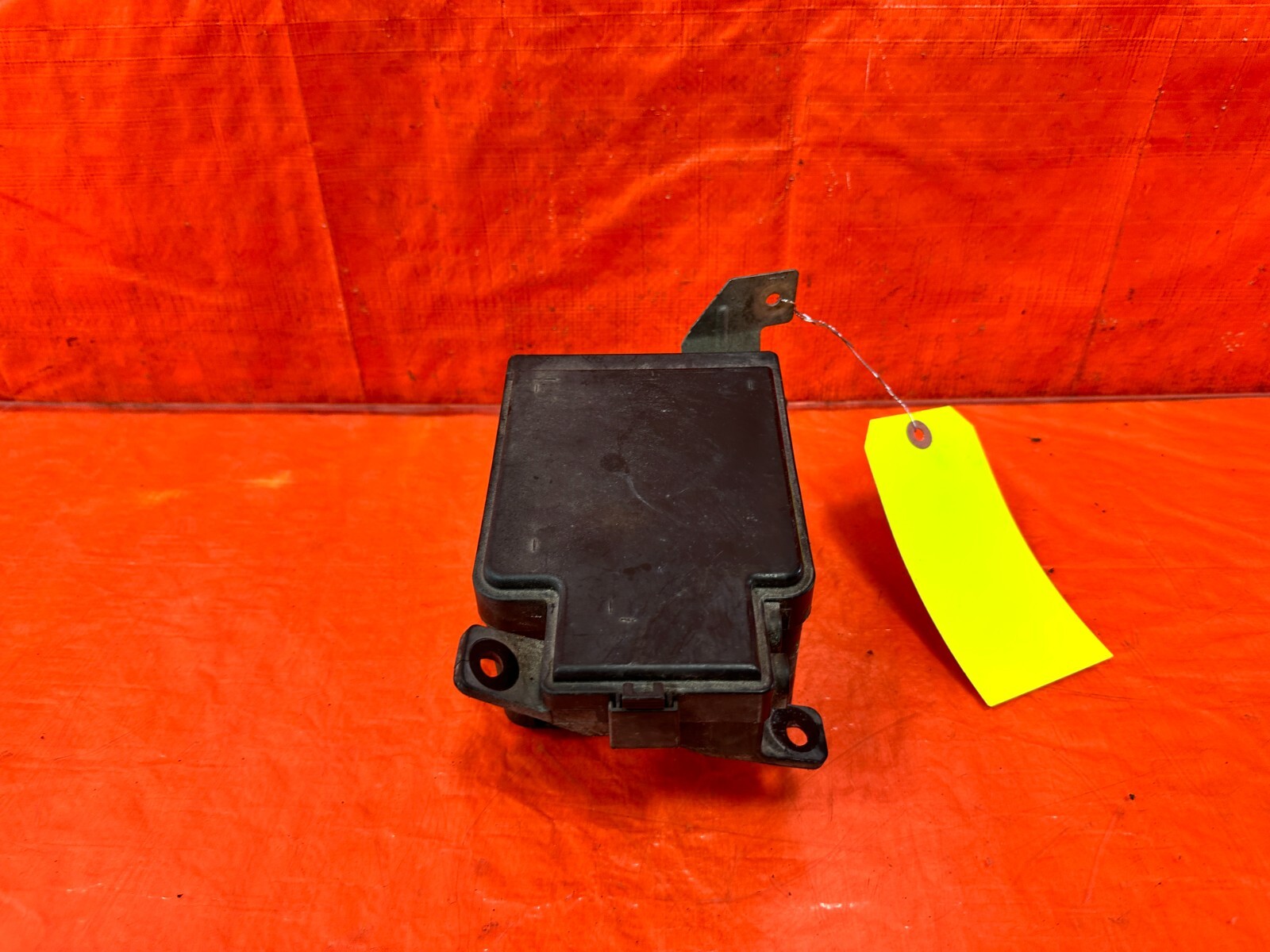 Used 1993-1997 Honda Del Sol - Exterior / Engine Bay - Fuse Box Panel ...
