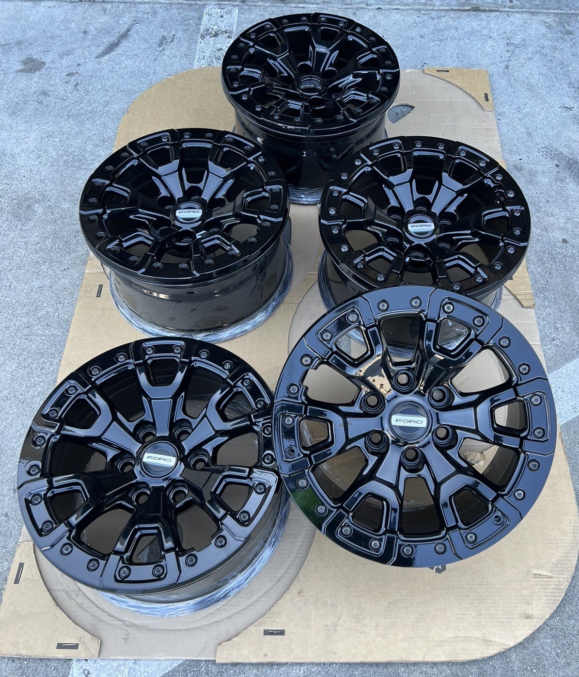 Used 2024 Ford Bronco R F150 F-150 Raptor Oem 2017 Beadlock Bead Lock ...