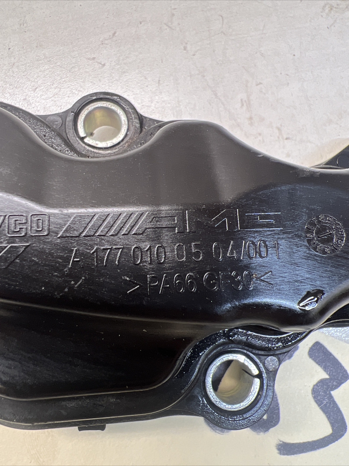 Used 2016-2020 Mercedes C63 Amg W205 M177 Left Head Cylinder Breather ...