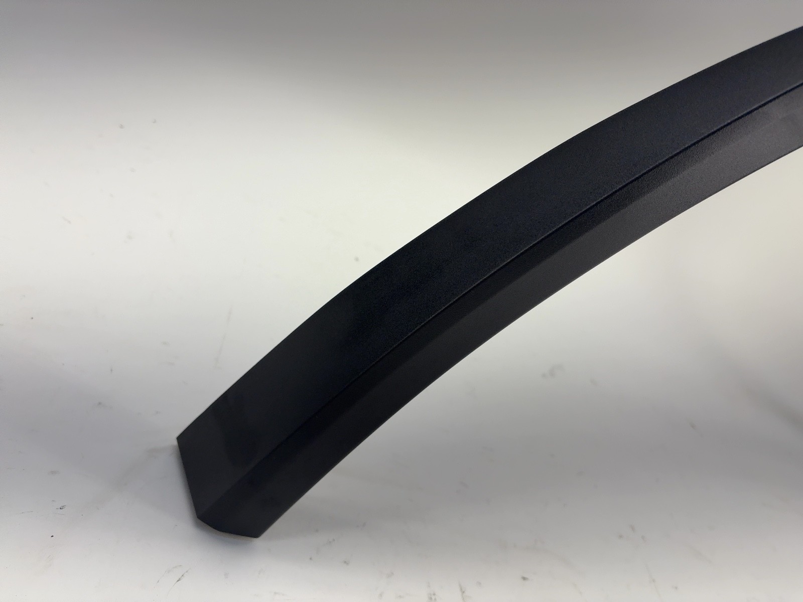 Used 2000 2026 Tesla Model Y Juniper Rear Fender Garnish Left for Sale ...