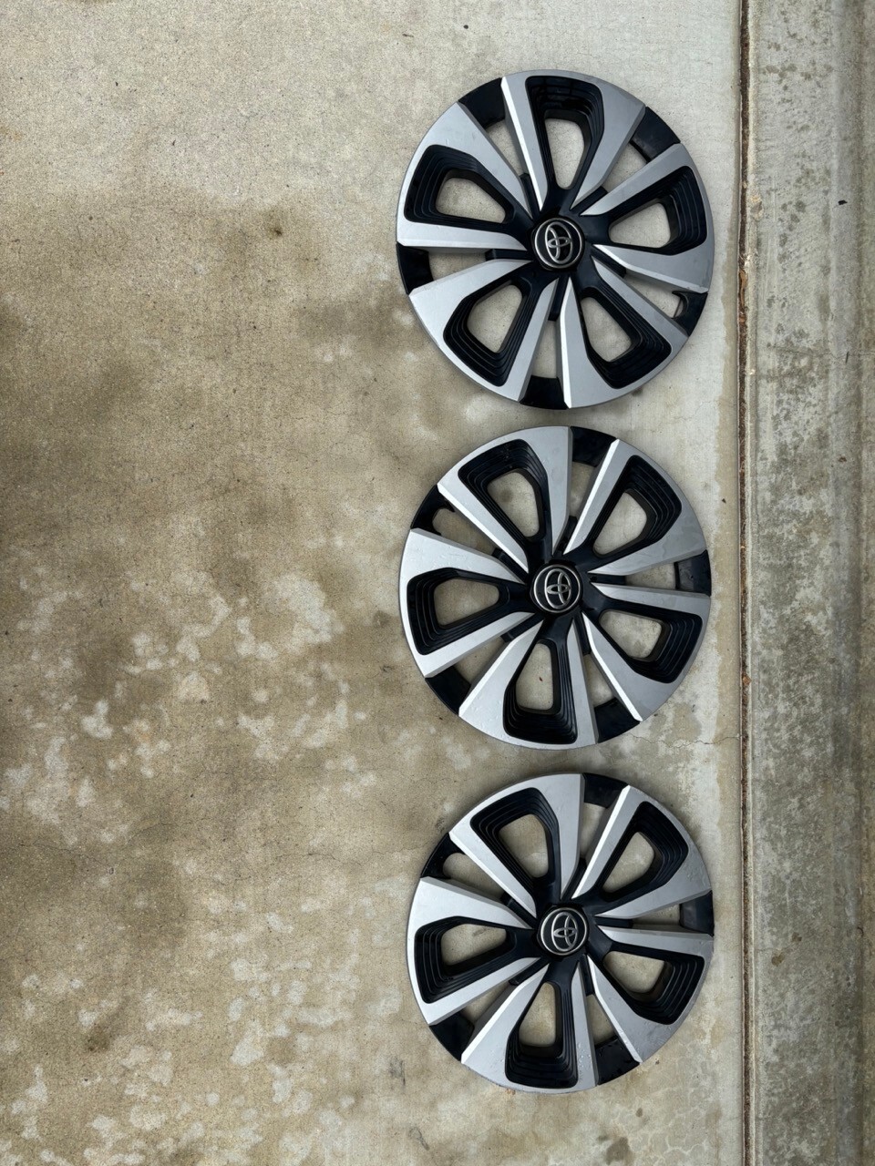 Used Toyota Prius Prime Wheel Cover (2017-2021 Prius Prime 2015 Wheel ...