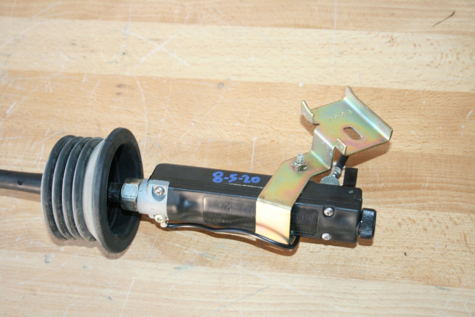 Used 1997 Bmw Z3 Roadster Convertible Radio Antenna & Mast for Sale ...