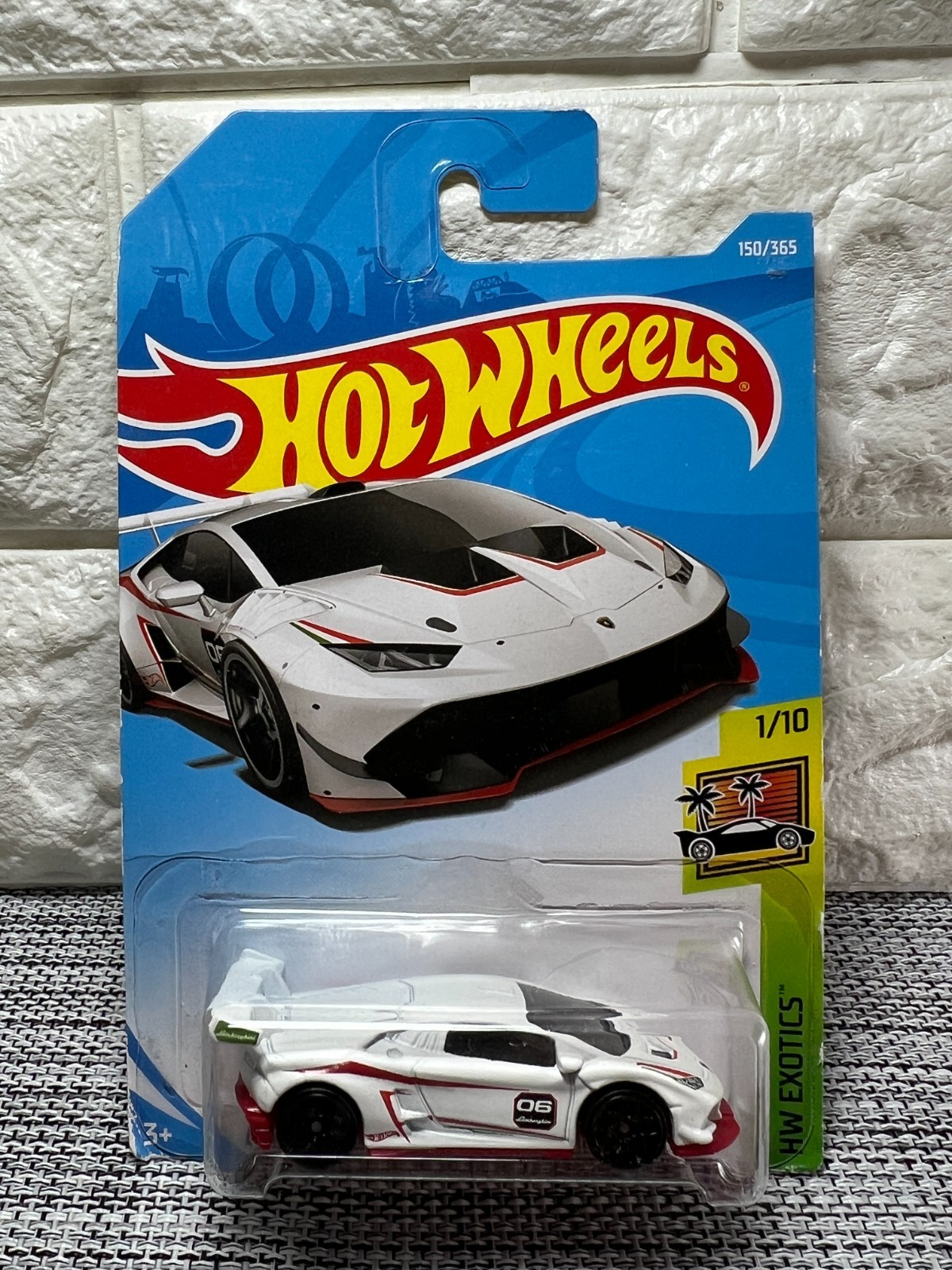 Used 2010 Hot Wheels Hw Exotics Lamborghini Huracan Lp 620-2 Super ...