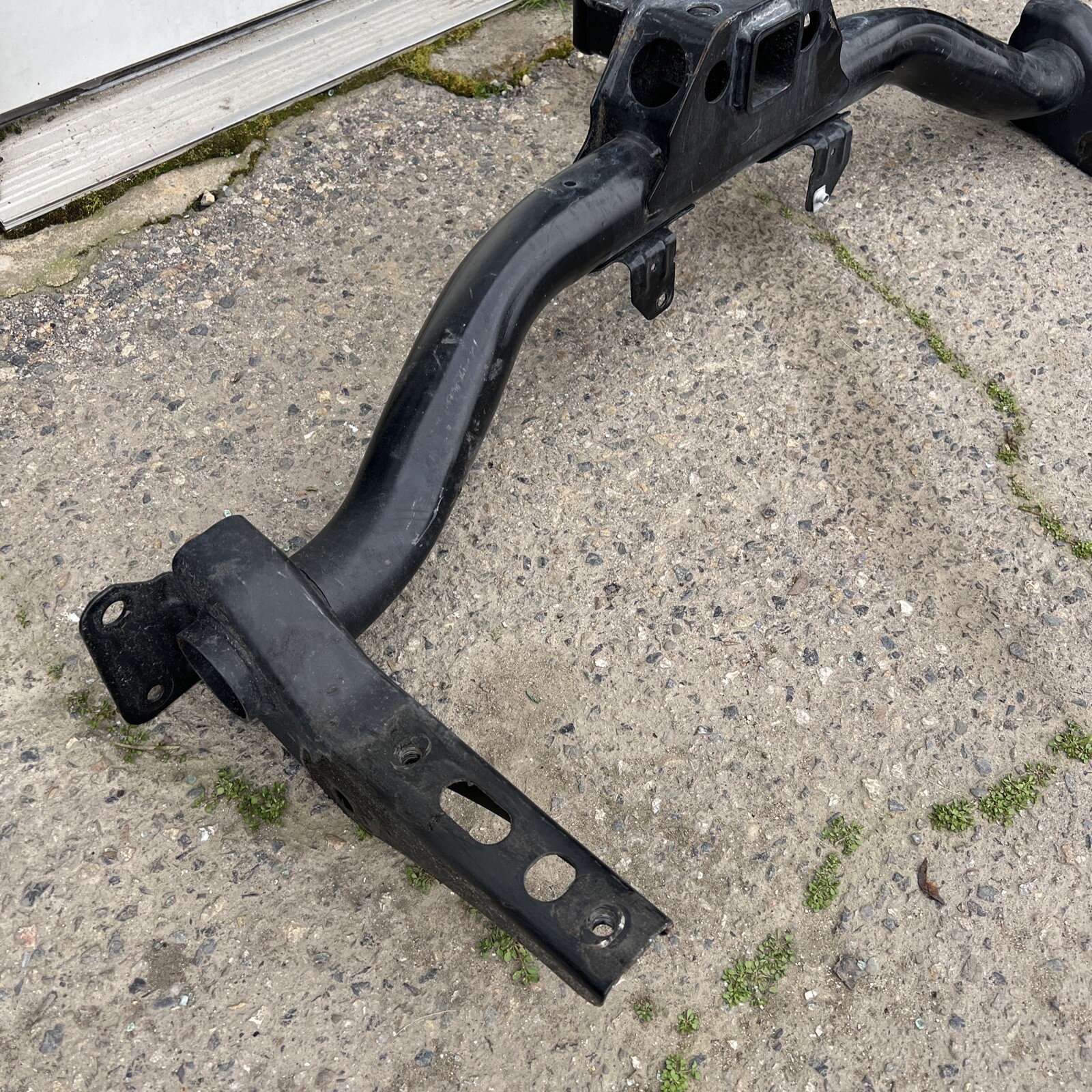 Used Gmc Sierra Chevy Silverado 1500 2019-2023 Trailer Hitch Oem for ...