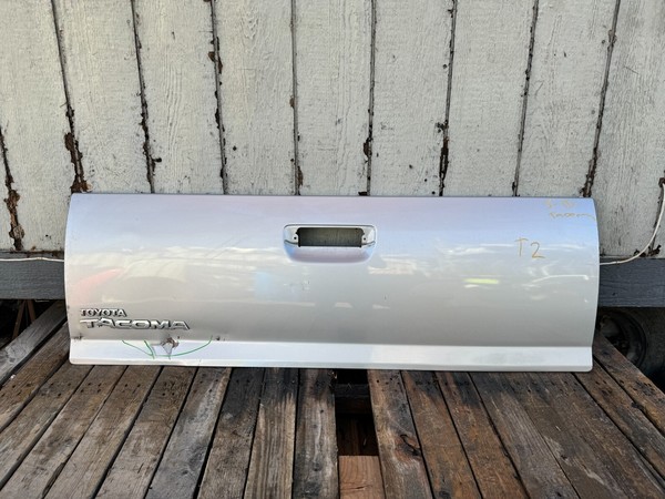 Used Toyota Tacoma Tailgates and Liftgates for Sale