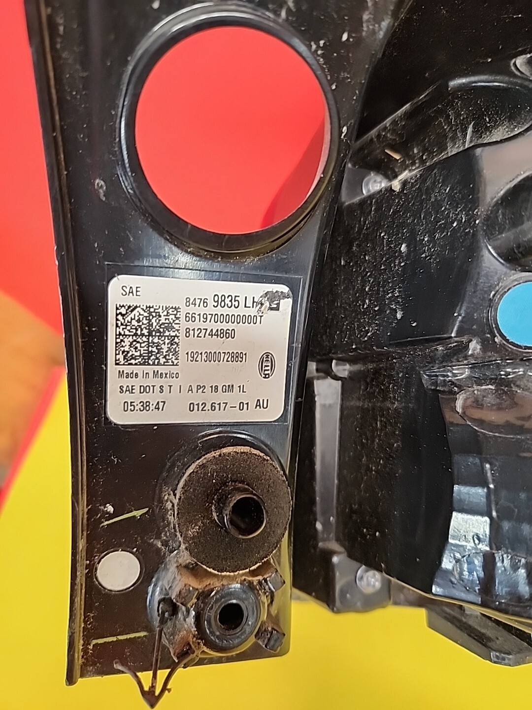 Used Chevrolet Equinox Left Lh Tail Lamp Tail Light Oem 2018-2021 Free ...