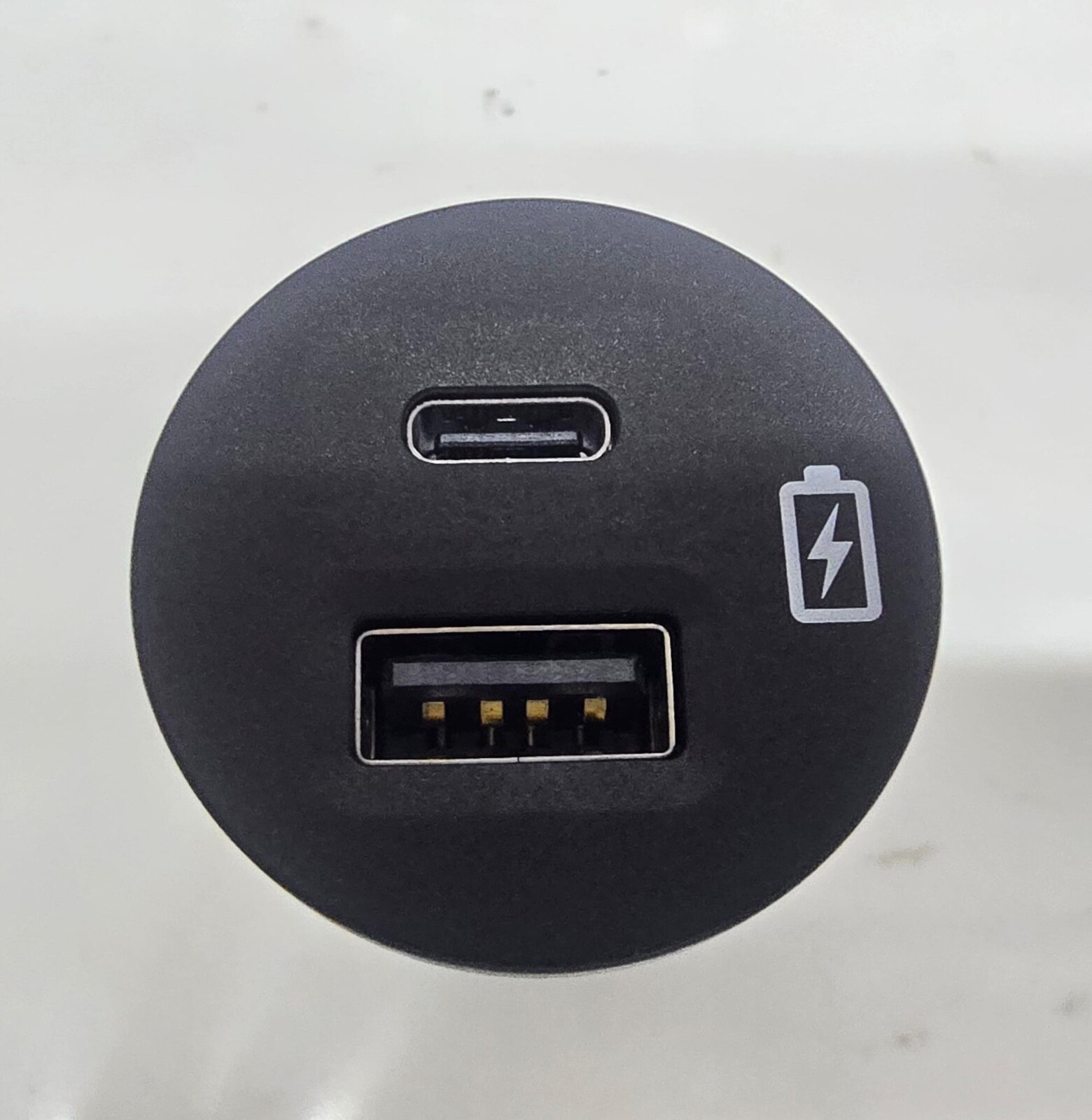 Used 2021-2025 Ford F-150 Escape Console Rear Jack Usb Charger Power ...