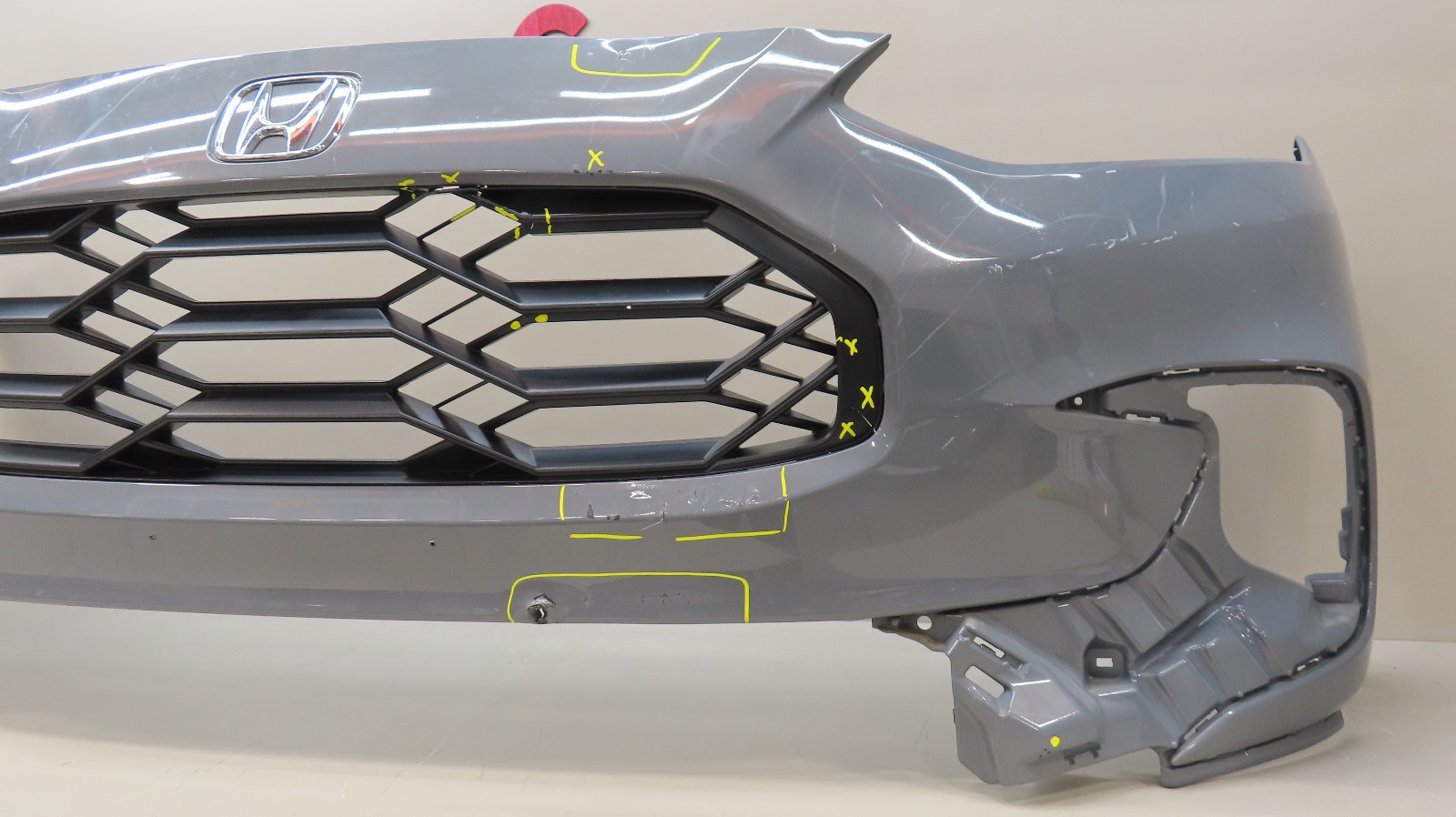 Used 2023-2025 Honda Hrv Hr-v Front Bumper Cover W/grille Oem for Sale ...
