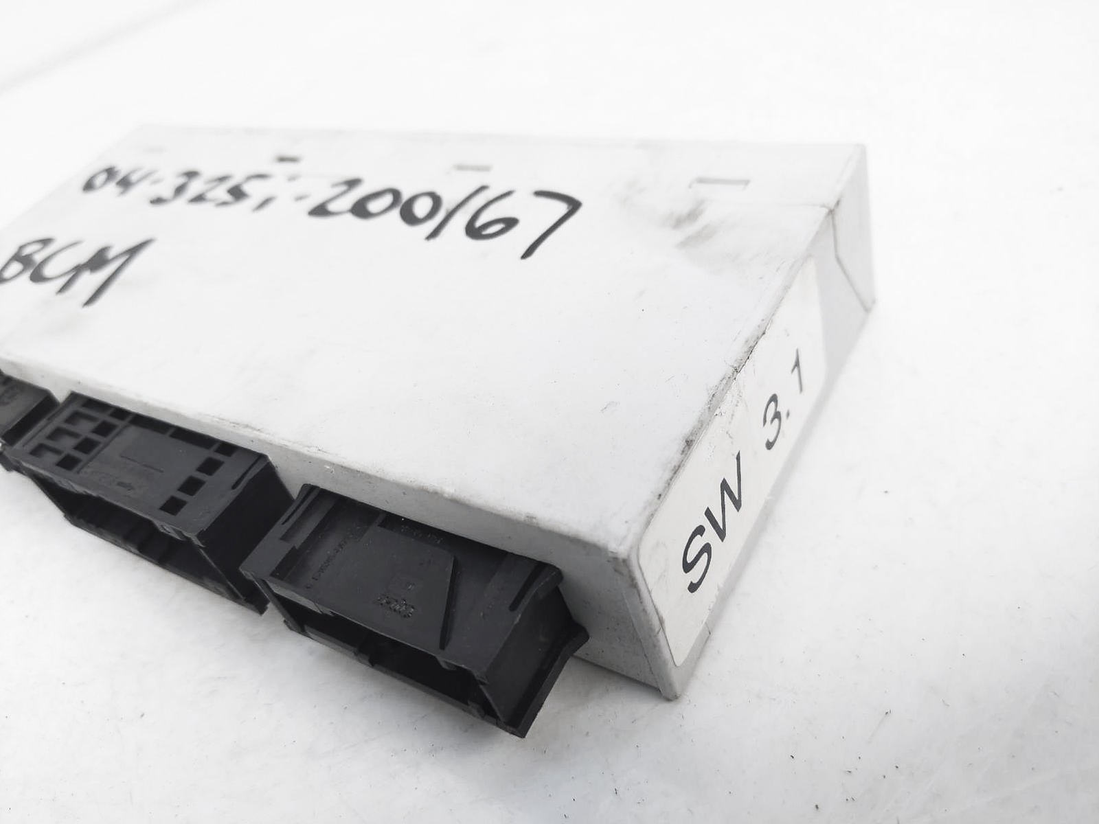 Used 1995-2005 Bmw 325i Body Control Module Computer Bcm 61-35-3-454 ...