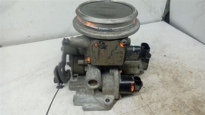 Used 2000 2005 Buick Lesabre 3 8l Throttle Body Valve Assembly Oem With