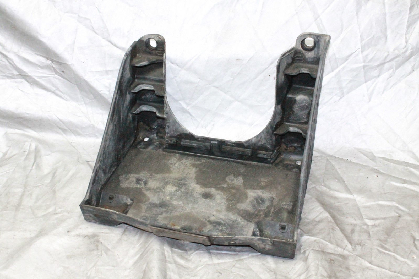 Used 1997-2008 Ford F-150 W/ 5.4l V8 Engine Bay Main Battery Tray Box ...