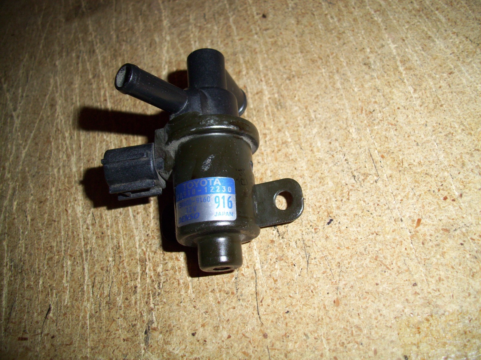 Used 2001 Lexus Es300 Toyota Genuine Vacuum Valve Switch # 90910-12230 ...