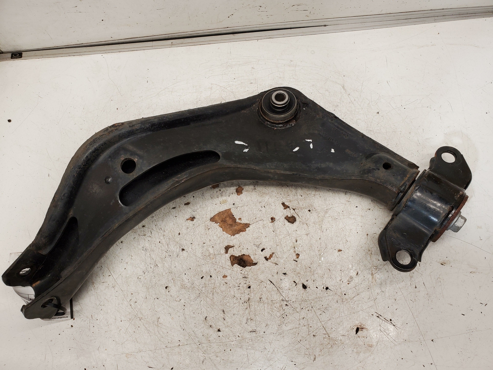 Used Upper Control Arm Rear Chevy Camaro Right 2010-2015 for Sale