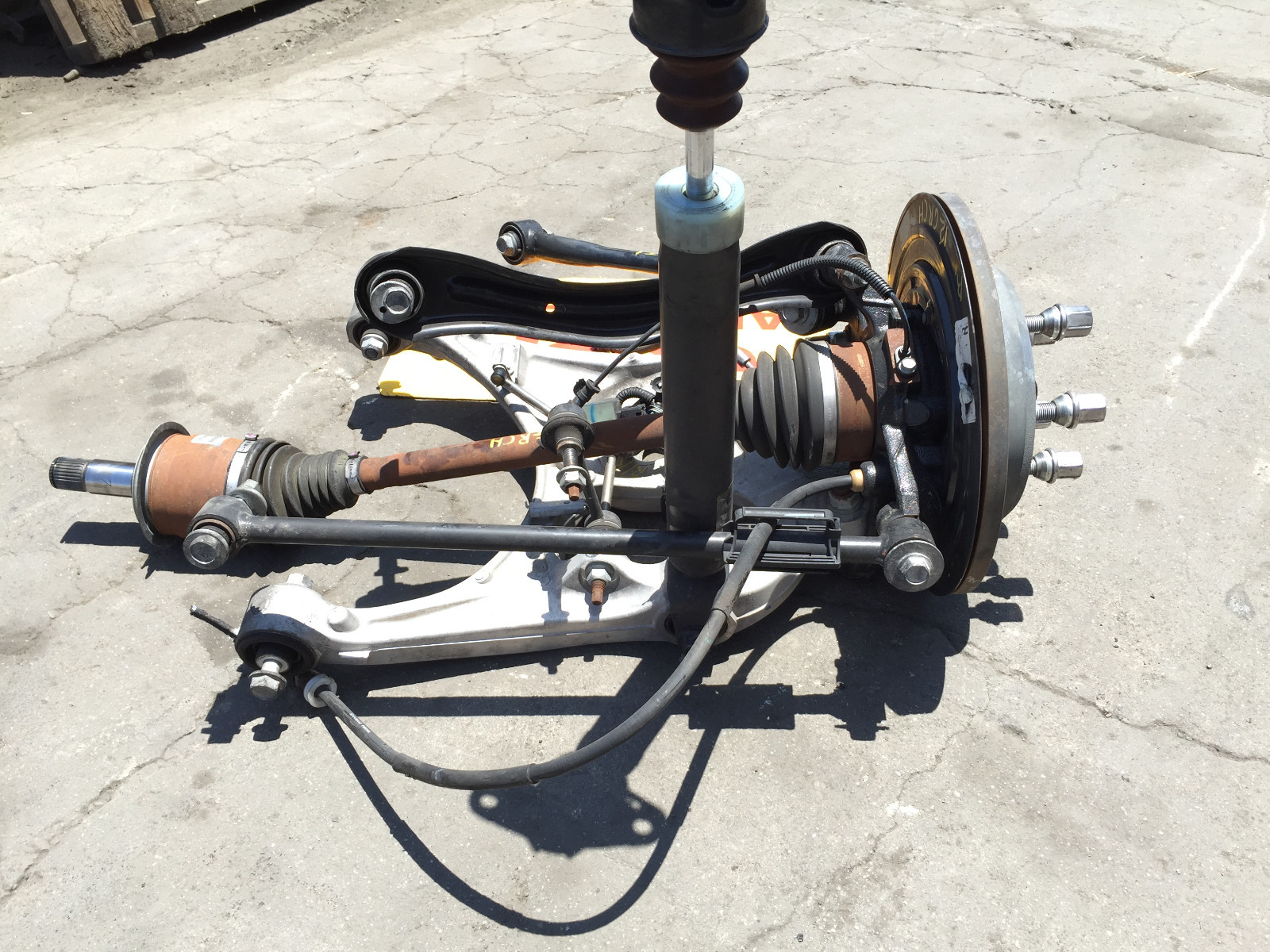 Used 2011 - 2018 Jeep Grand Cherokee Right Rear Suspension Complete Oem ...