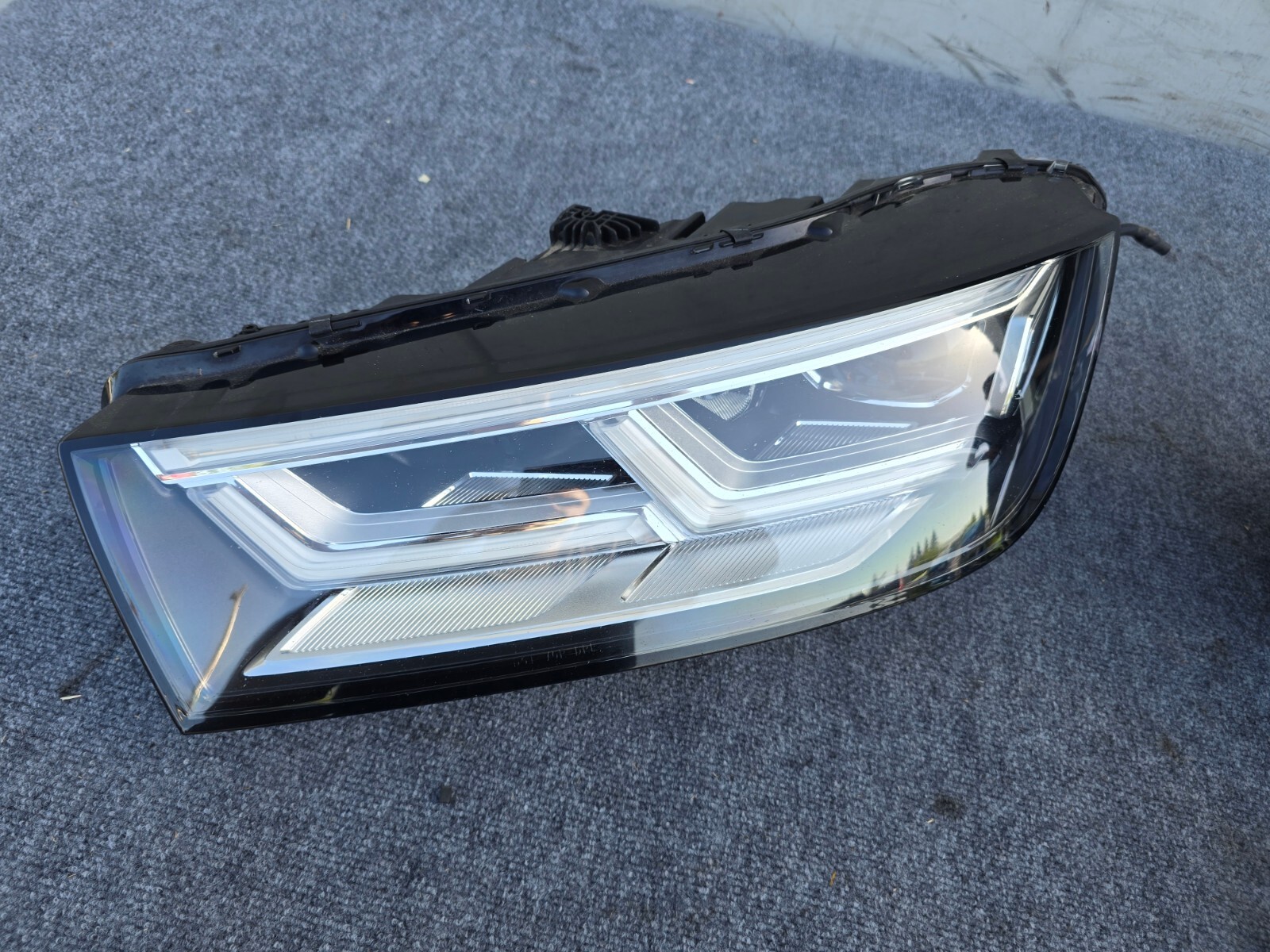 Used Left Side Full Led Headlight Assembly Complete 67k Oem 2018-2021 ...