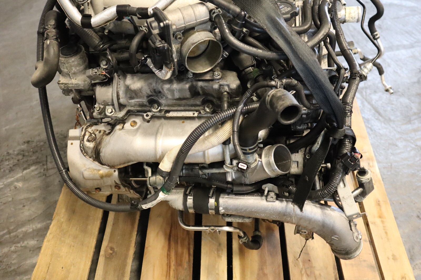Used 2009 Nissan Gt-r R35 Gtr Vr38 3.8l Oem Turbo Engine Motor Assy ...
