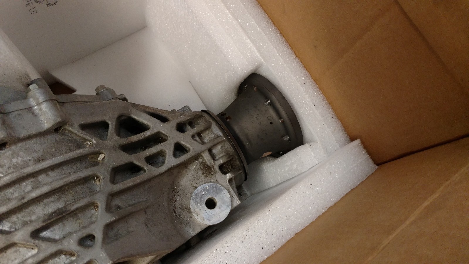 Used Maserati Ghibli Rear Axle Differential Oem 670009608 2014 - 2017 ...