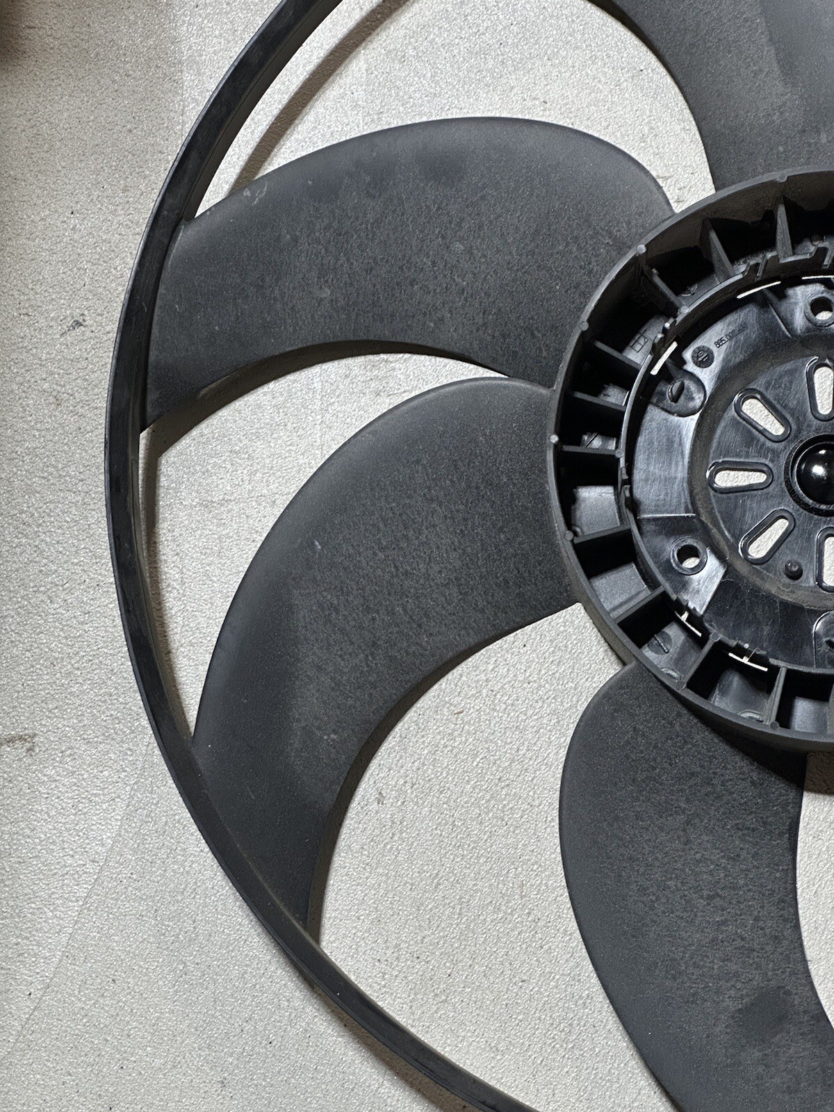 Used 2008-2018 Mercedes W212 E350 C300 Engine Radiator Cooling Fan ...