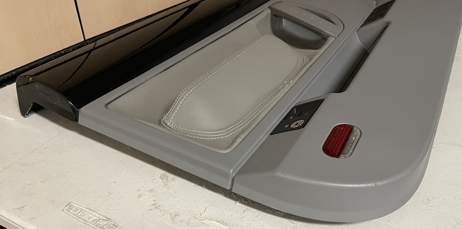 Used 2003-2010 Vw Volkswagen Beetle Convertible Door Panels Black/gray ...