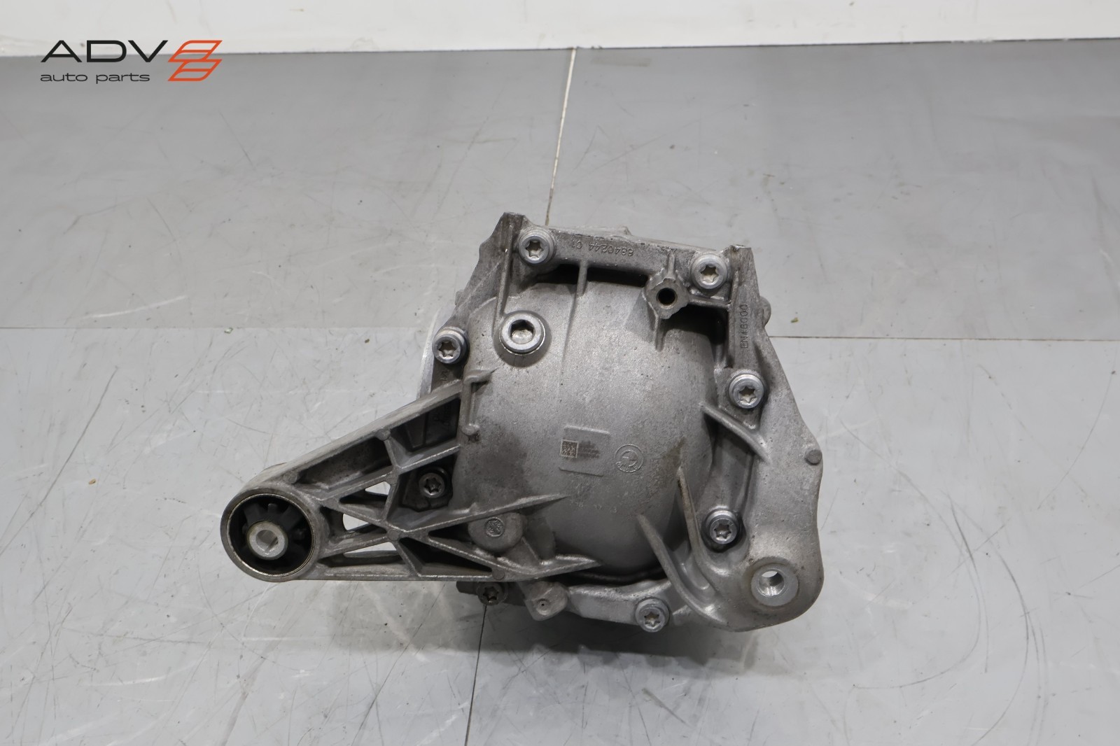 Used 2024-2025 - Bmw X5 G05 Xdrive Rear Differential Axle Carrier Oem ...