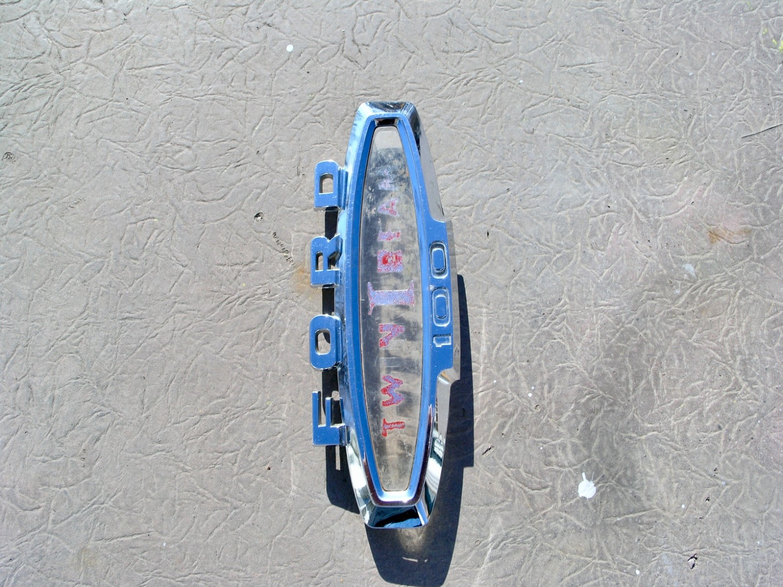 Used 1964-1966 Twin-i-beam Emblem F-100 Fender Lh Rh Pickup Truck Ford ...