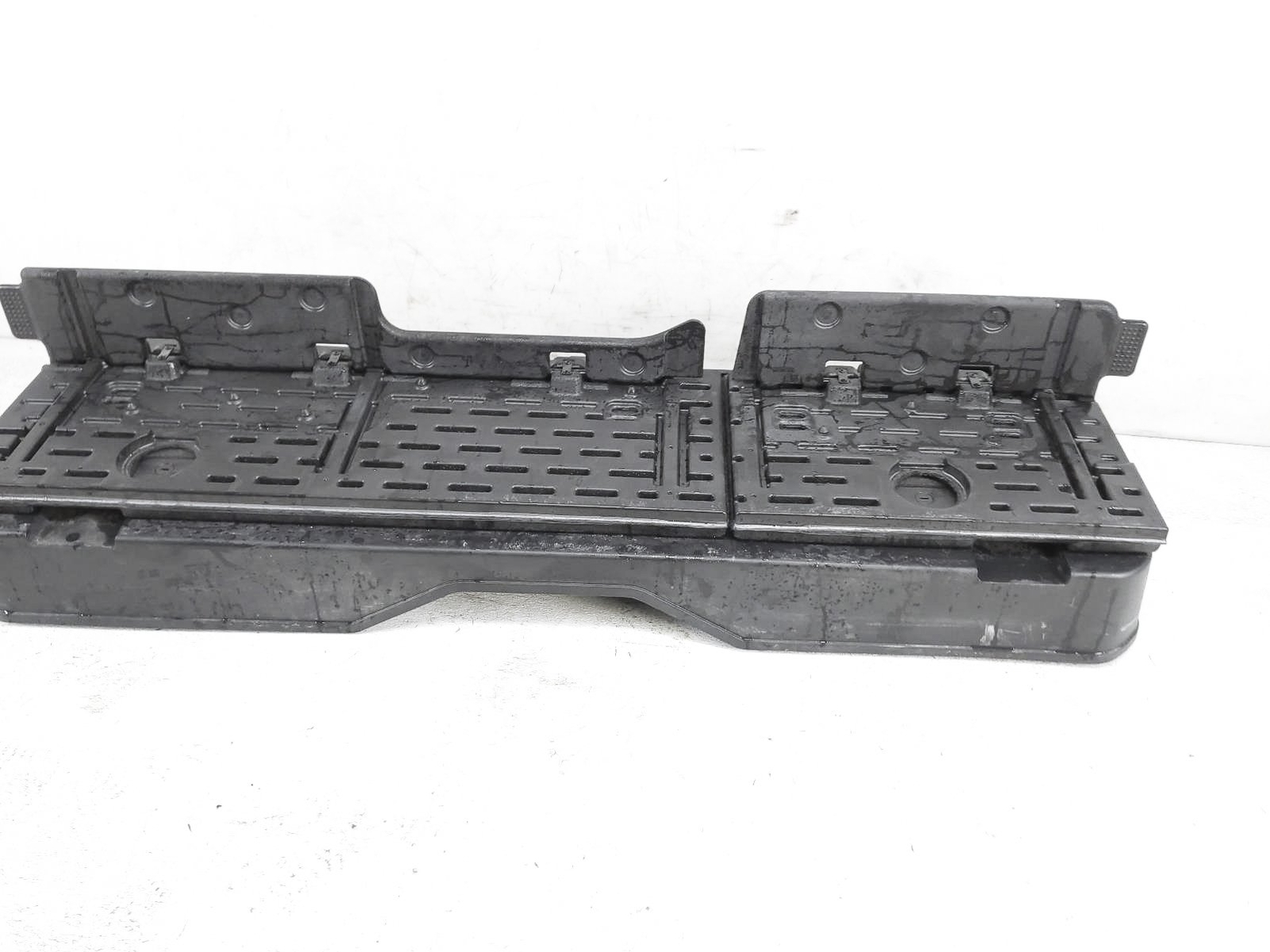Used 2018-2019 Nissan Titan Rear Under Storage Box Assy 84985-ez20d for ...