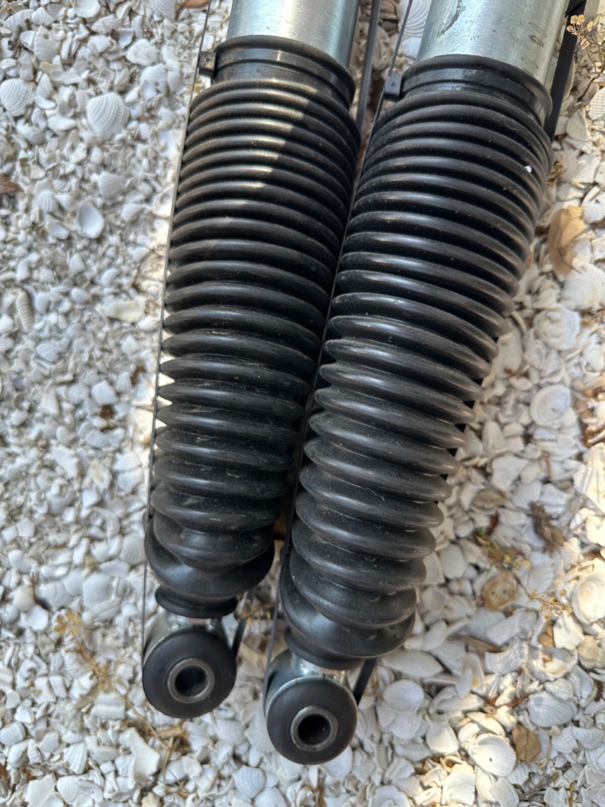 Used 002 Bilstein 5100 Rear Shocks 99-16 Ford F-250 F-350 Super Duty W ...