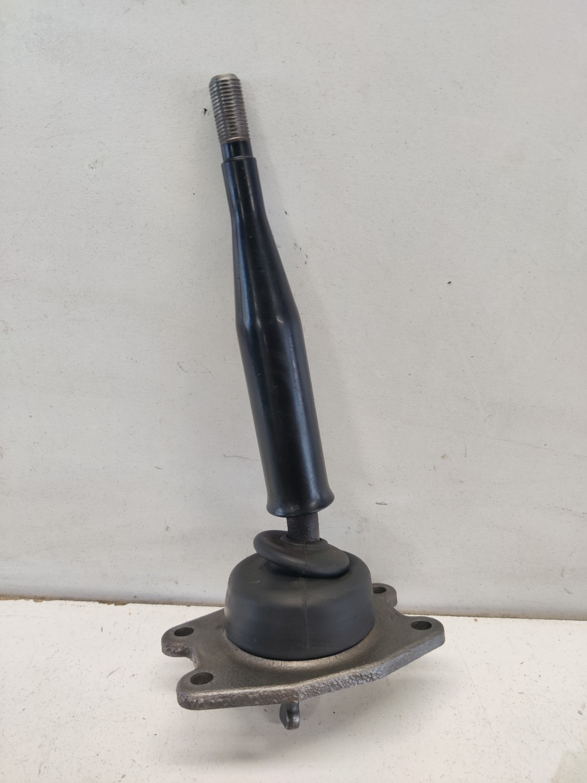 Used 1984-1988 Toyota Pickup 4runner Rf1a Transfer Case Shifter Shift ...
