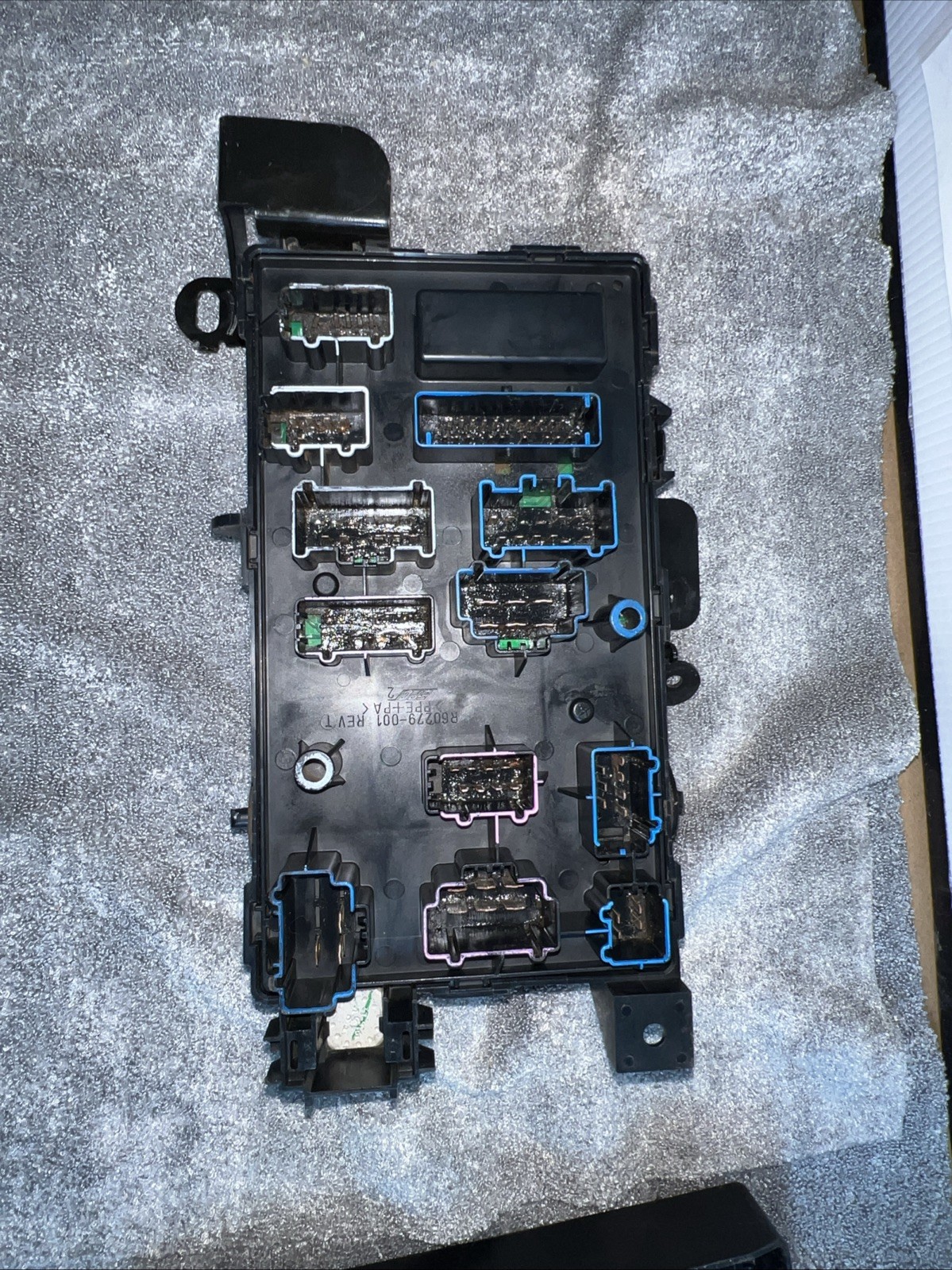 Used 2005-2007 Ford F250 F350 6.0l Diesel Ecu Ecm 6c3am150212 Fuse Box ...