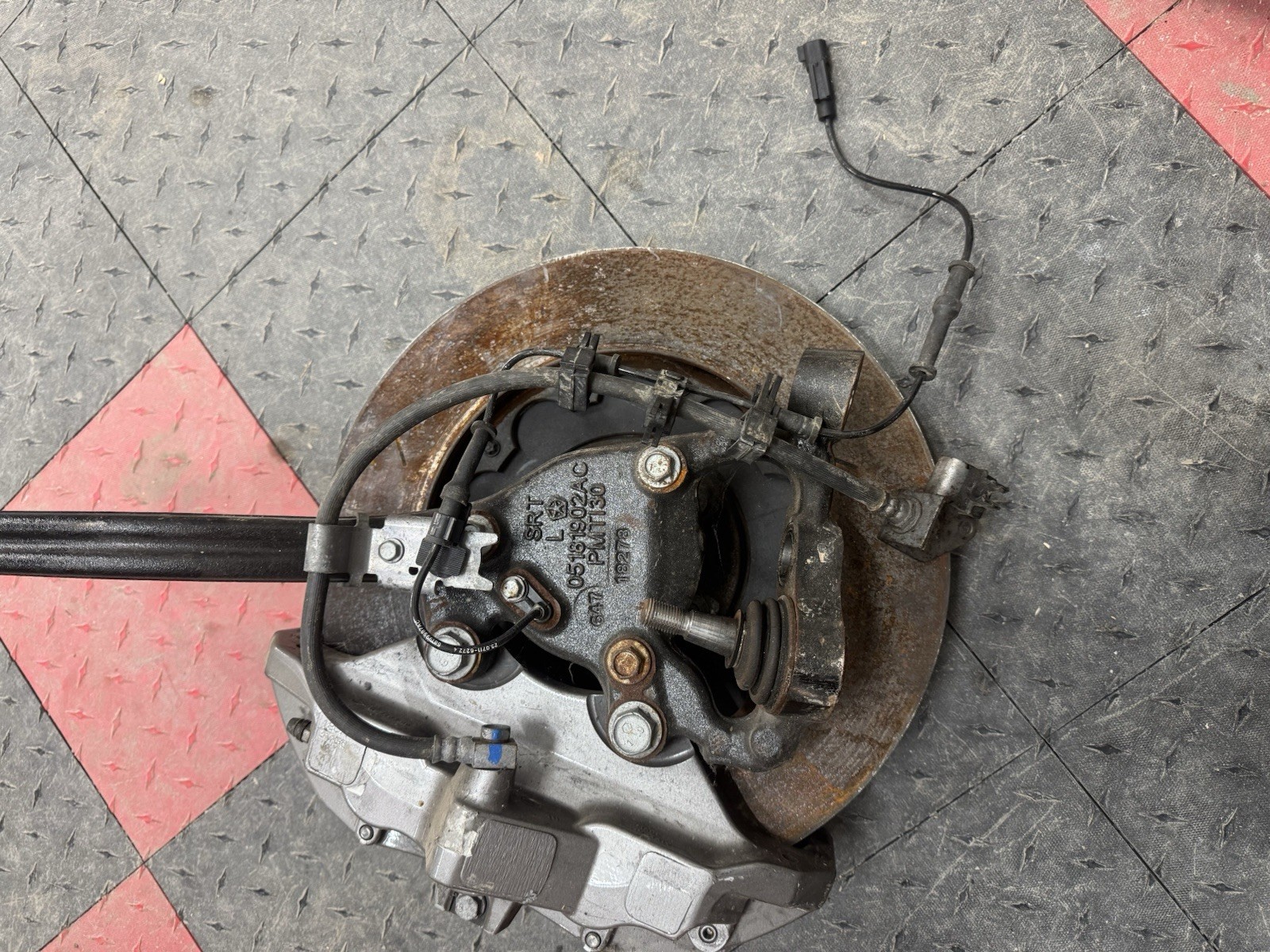 Used Dodge Challenger Hellcat Both Front Wheel Assembly With Rotors And ...