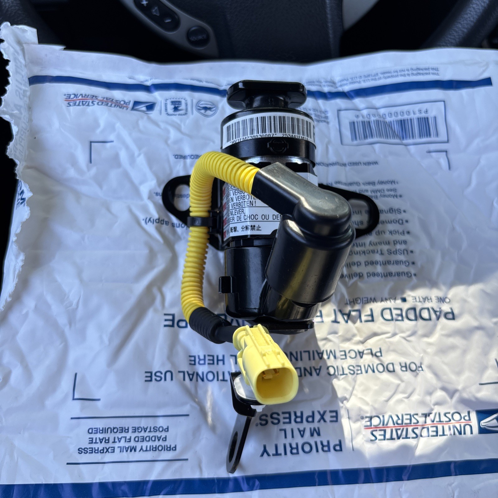 Used 2023-2025 Oem Rz34 Nissan Z Left Right Hood Popup Pyro Actuator ...