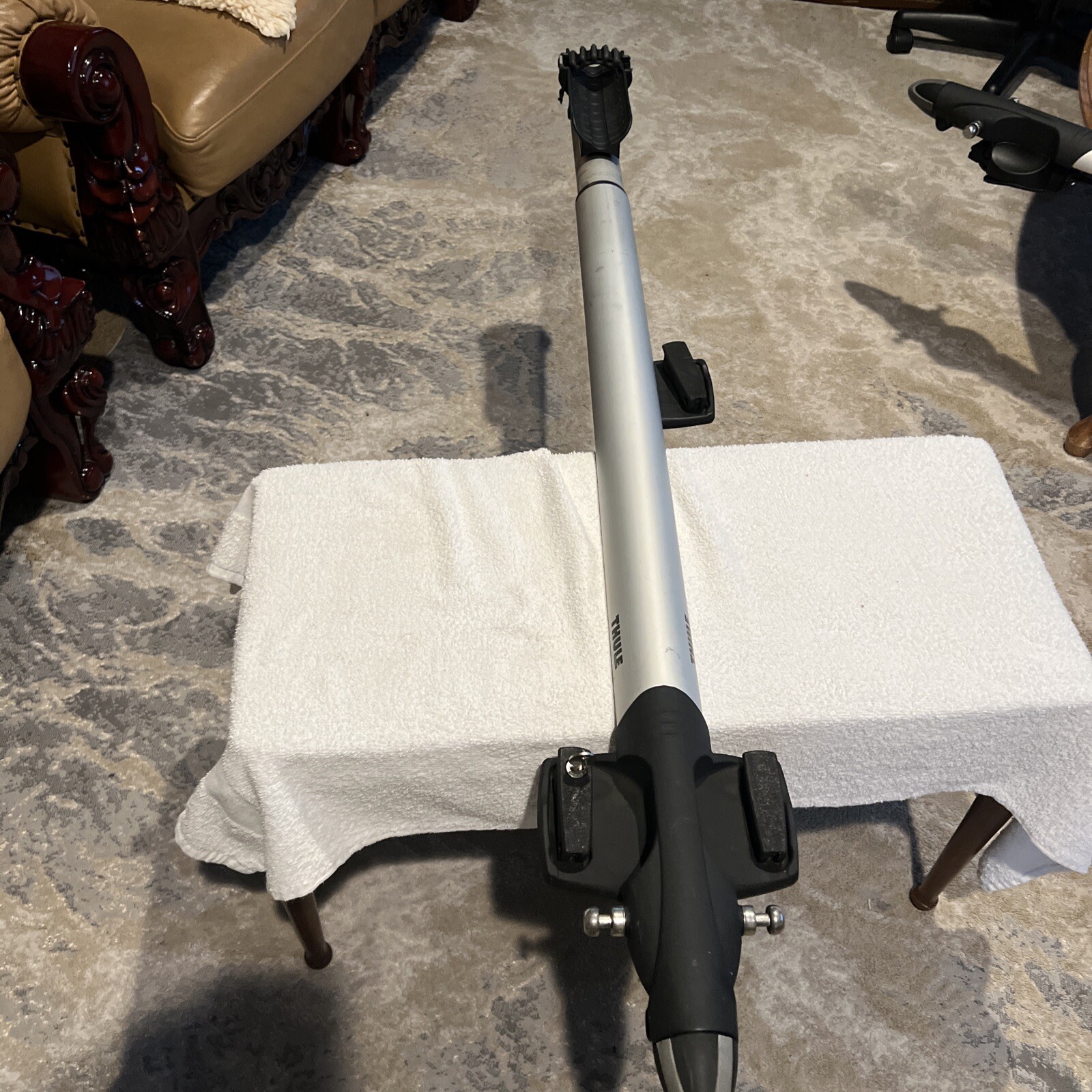 Used Thule Sprint 569 Roof Bike Rack For T-slot Bars With Locks / Key ...