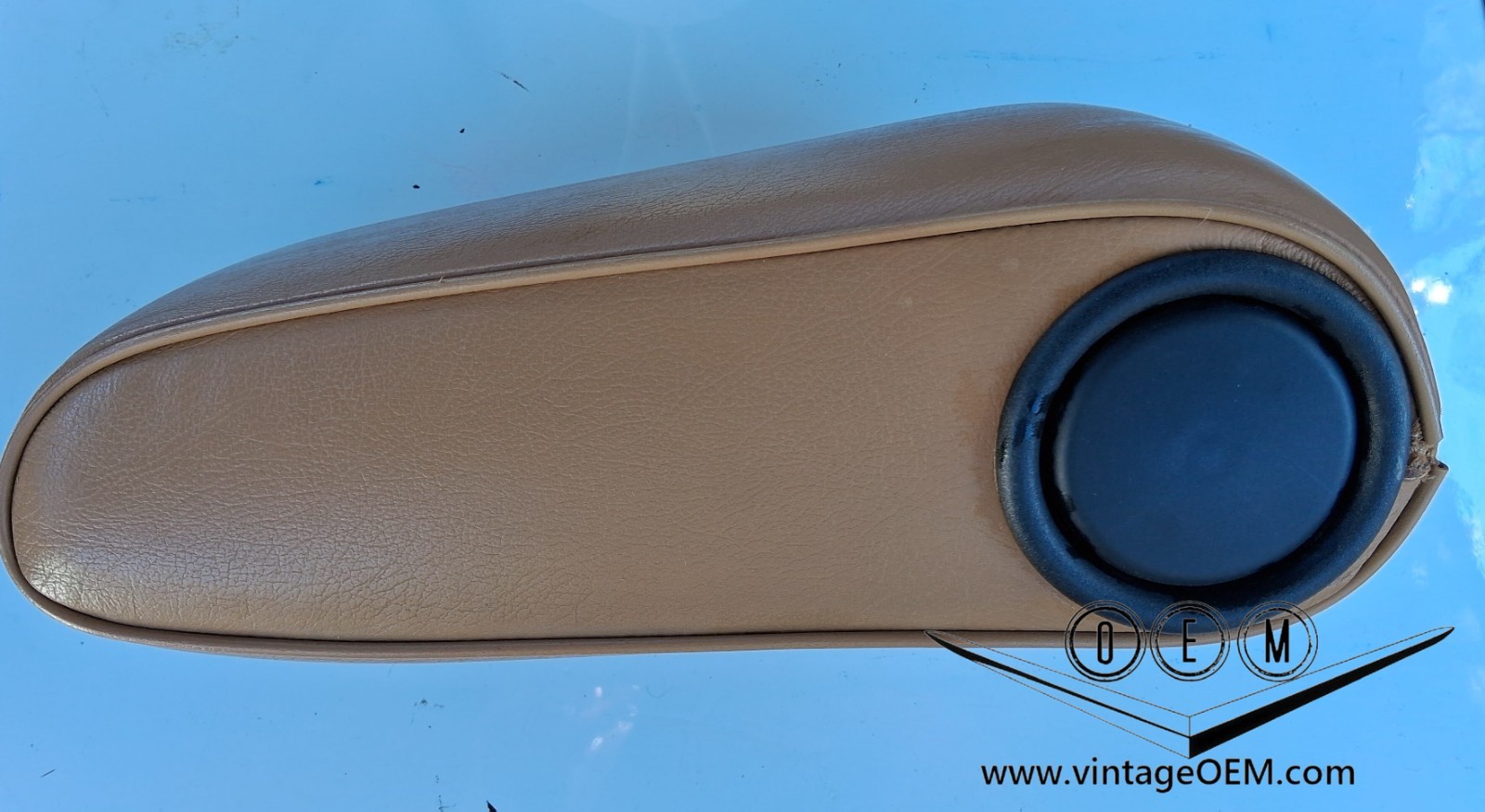 Used 1986-1993 Mercedes Benz W124 Arm Rest, Palomino for Sale | 86-93 ...