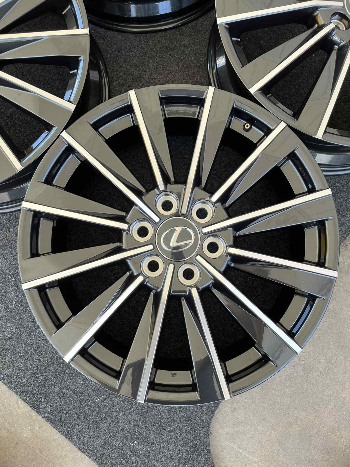 Used 2010 2022 2024 Lexus Gx550 Luxury Premium Oem Factory Wheels Rims ...