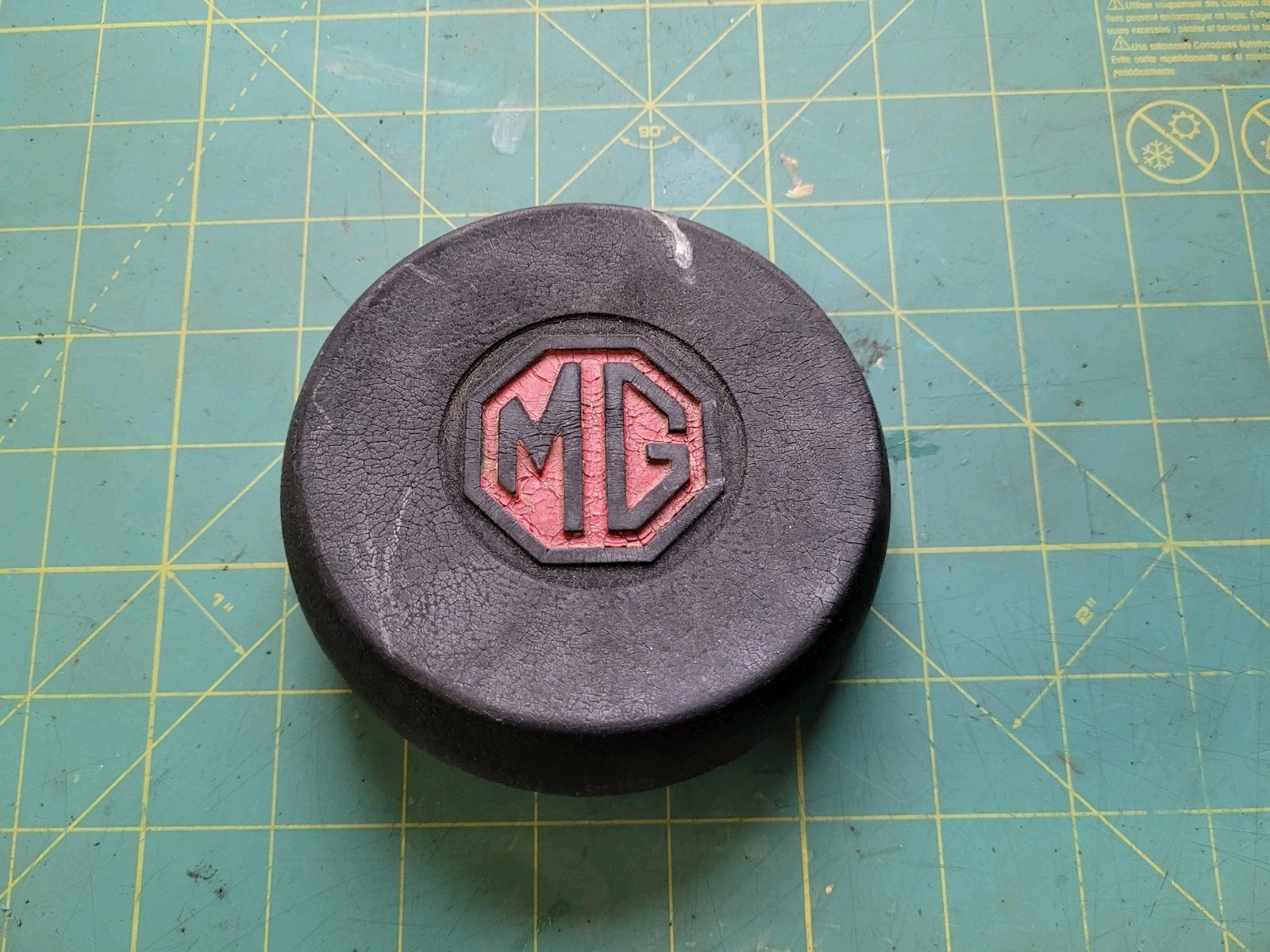 Used 1971-1976 Mg Mgb Mgb Gt Midget Lucas Center Horn Button for Sale ...