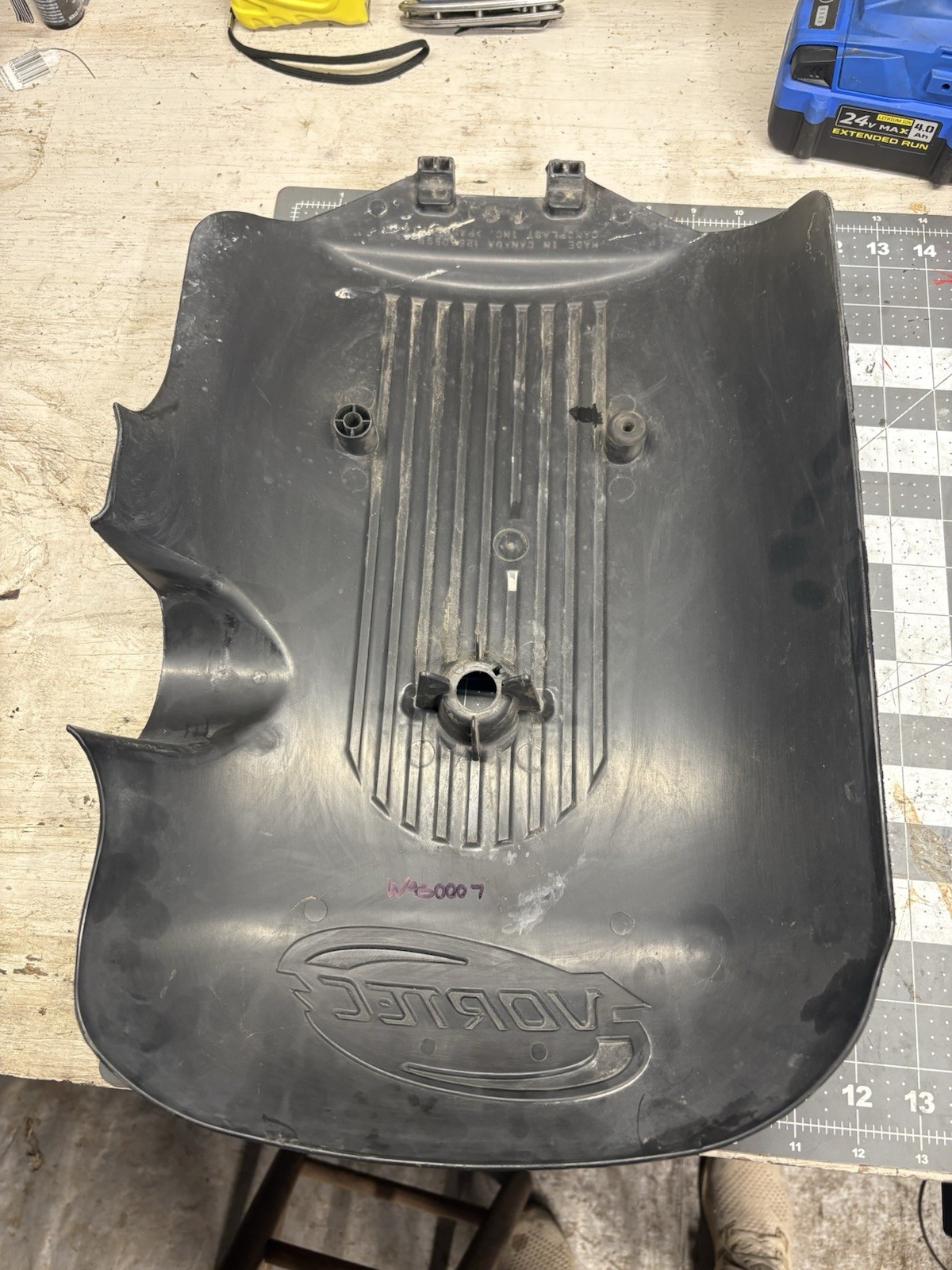 Used 1999-2006 Chevy/gmc Vortec Engine Cover for Sale | 1999-2006 Chevy ...