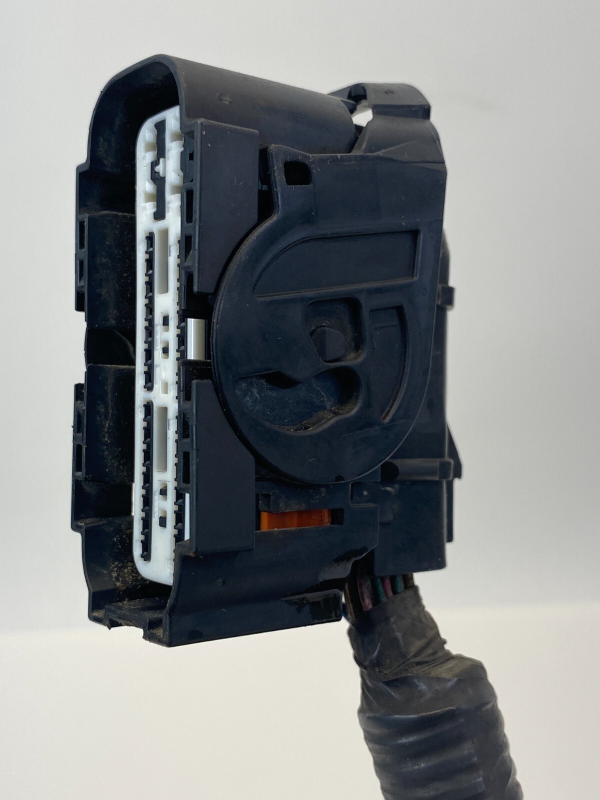 Used 2008-2012 Nissan Rogue 2.5l Fwd Abs Anti Lock Brake Pump Connector ...