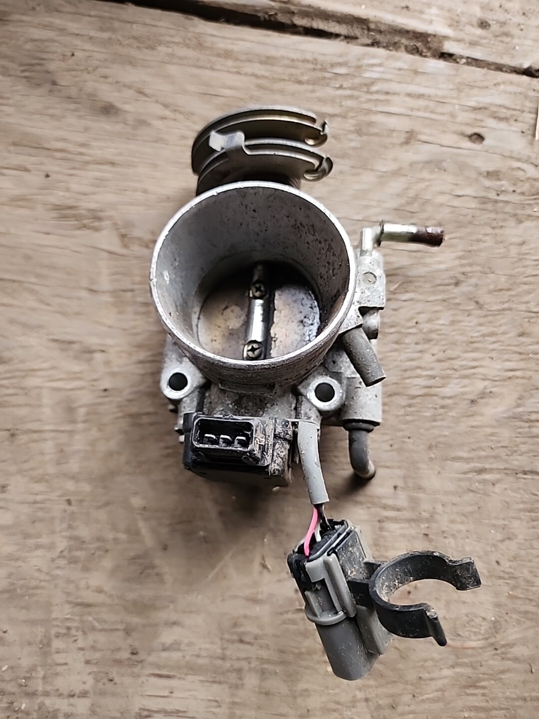 Used 1990-1995 Nissan D21 Hardbody Pickup Truck Throttle Body Assembley ...