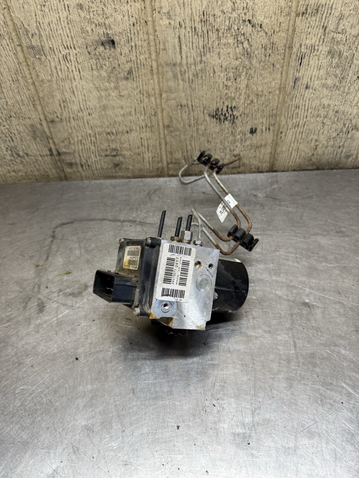 Used 2007-2009 Ram 3500 6.7l 4x4 M/t Cummins Abs Pump Module 55366224an ...