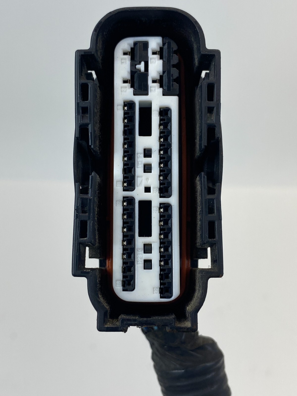 Used 2008-2012 Nissan Rogue 2.5l Fwd Abs Anti Lock Brake Pump Connector ...