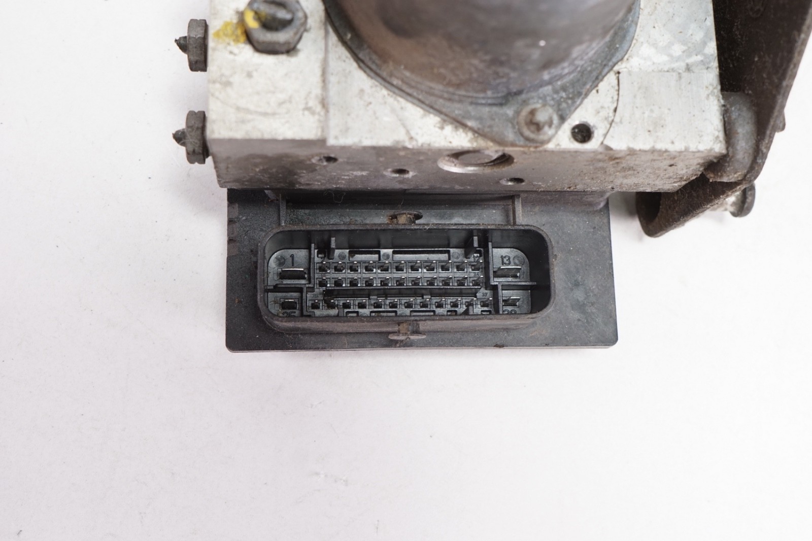 Used 2010 2013 Mercedes Sprinter Abs Pump Module Modulator Valve Oem ...
