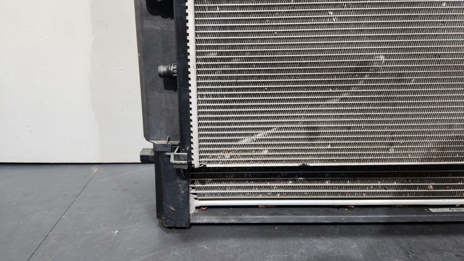 Used Oem Bmw F80 F82 F83 M3 M4 S55 Coolant Radiator Ac Condenser W/o ...