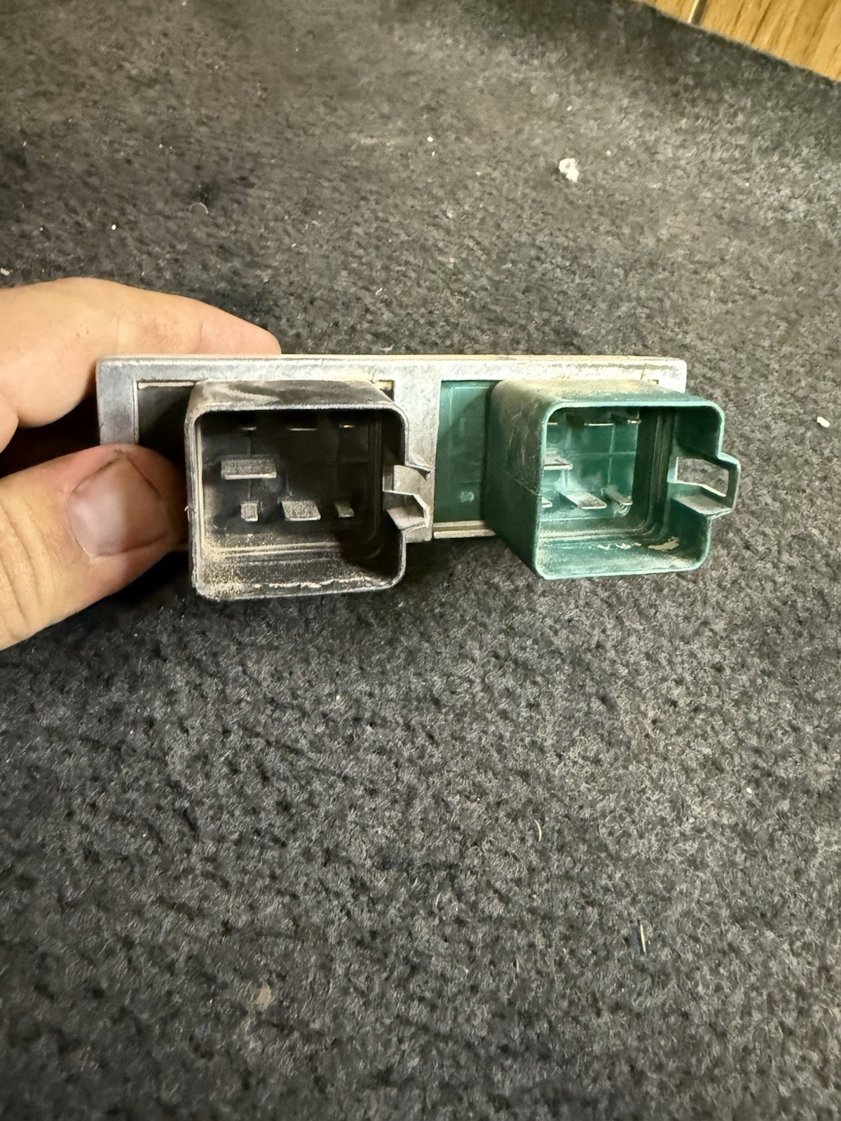 Used Ford F250 F350 2003-2010 6.0l 6.4l Glow Plug Relay Control Module ...