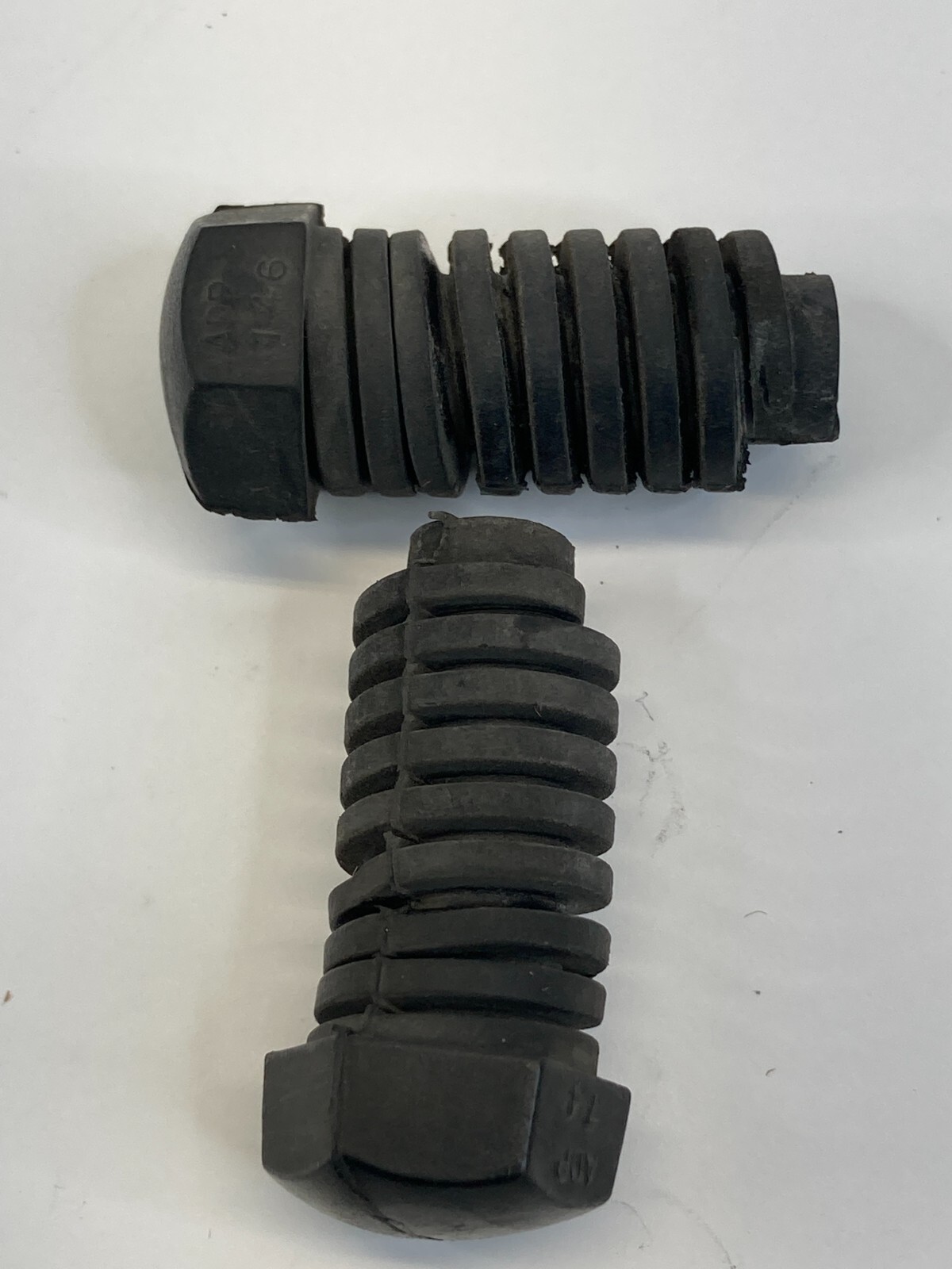 Used 2003-2006 Cadillac Cts Front Hood Bumper Rubber Adjust Pair Set ...