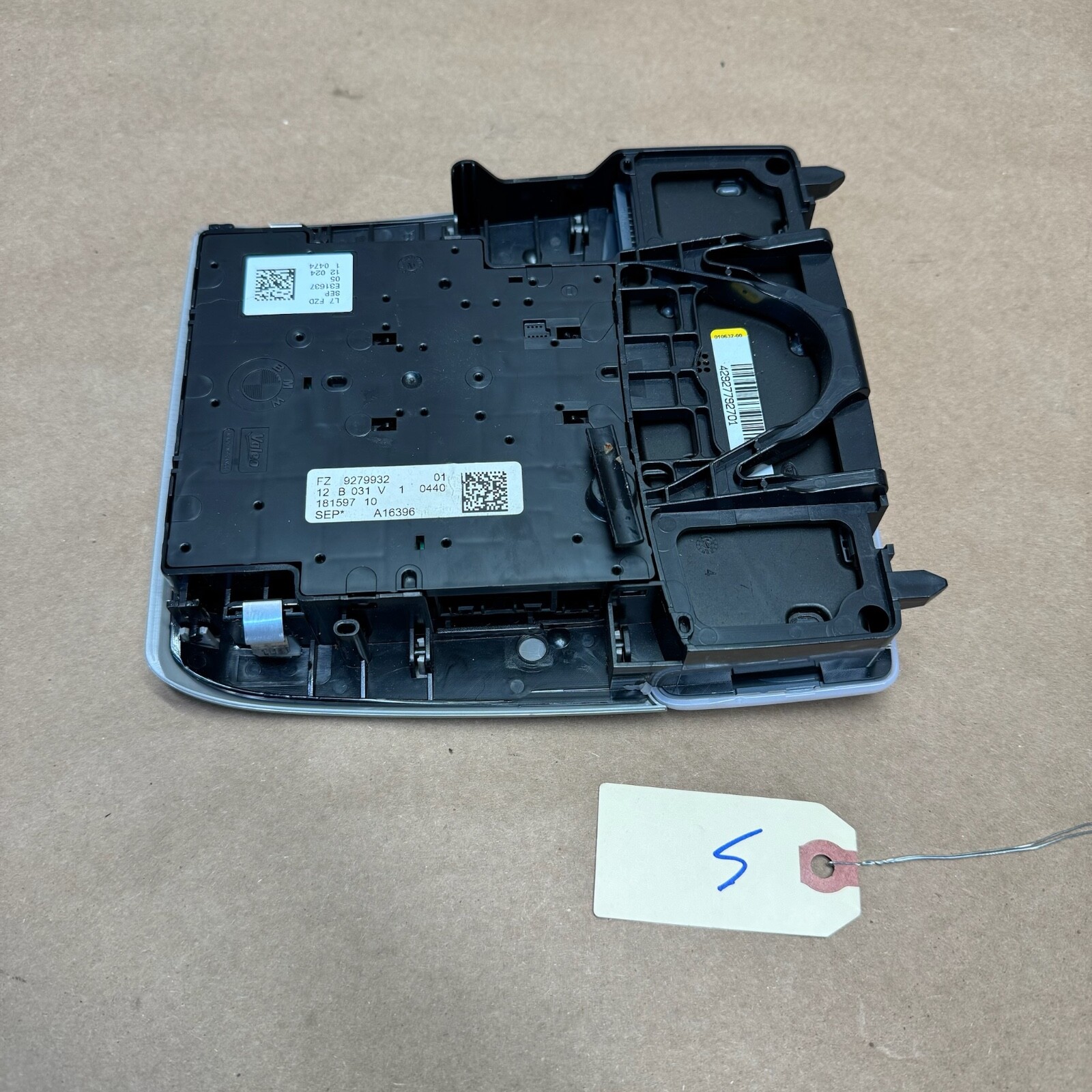 Used 2012-2018 Bmw F22 F30 F32 Roof Control Overhead Dome Map Reading ...